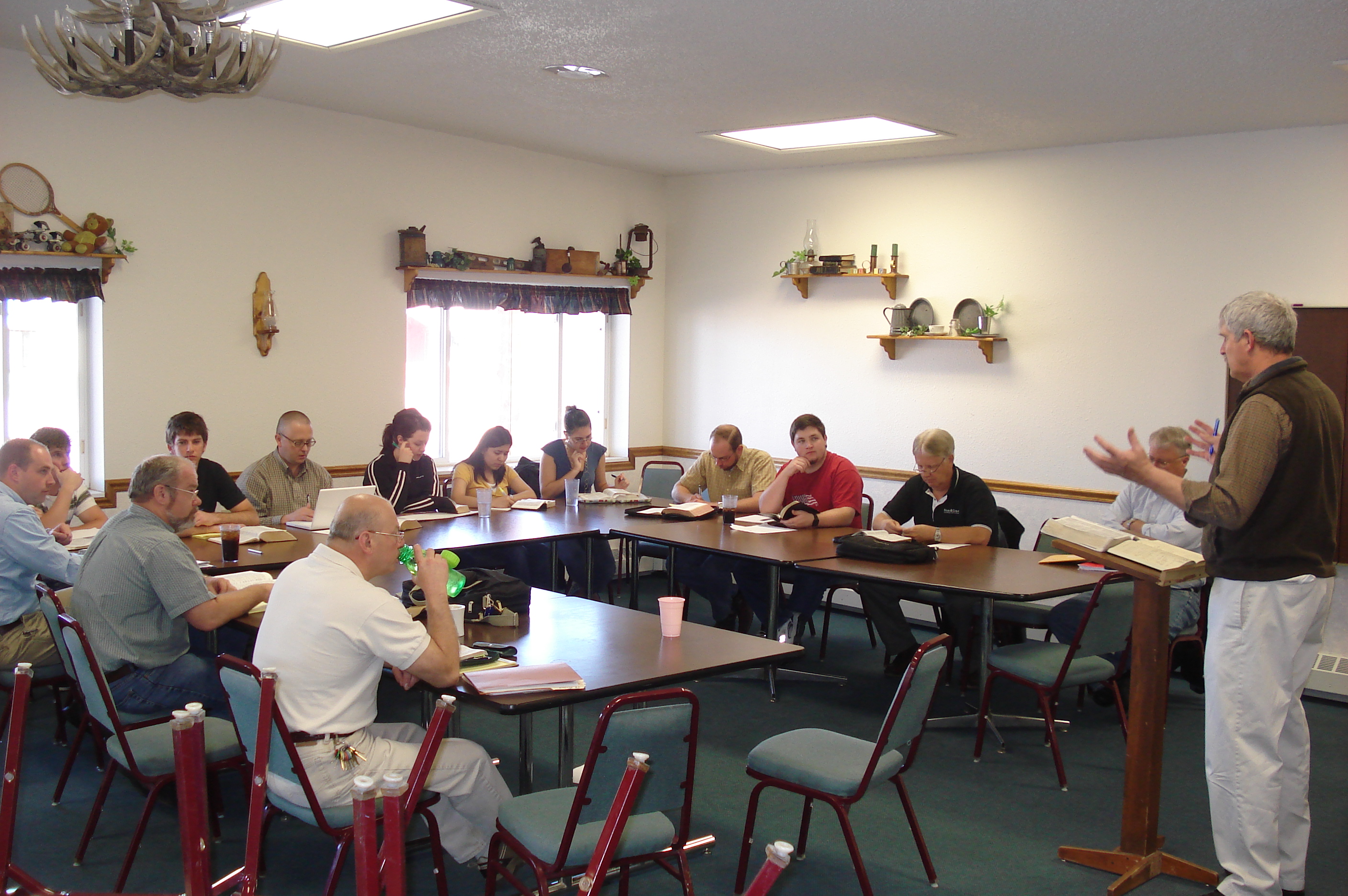 Ron and Wanda Thompson – Tentmakers Bible Mission